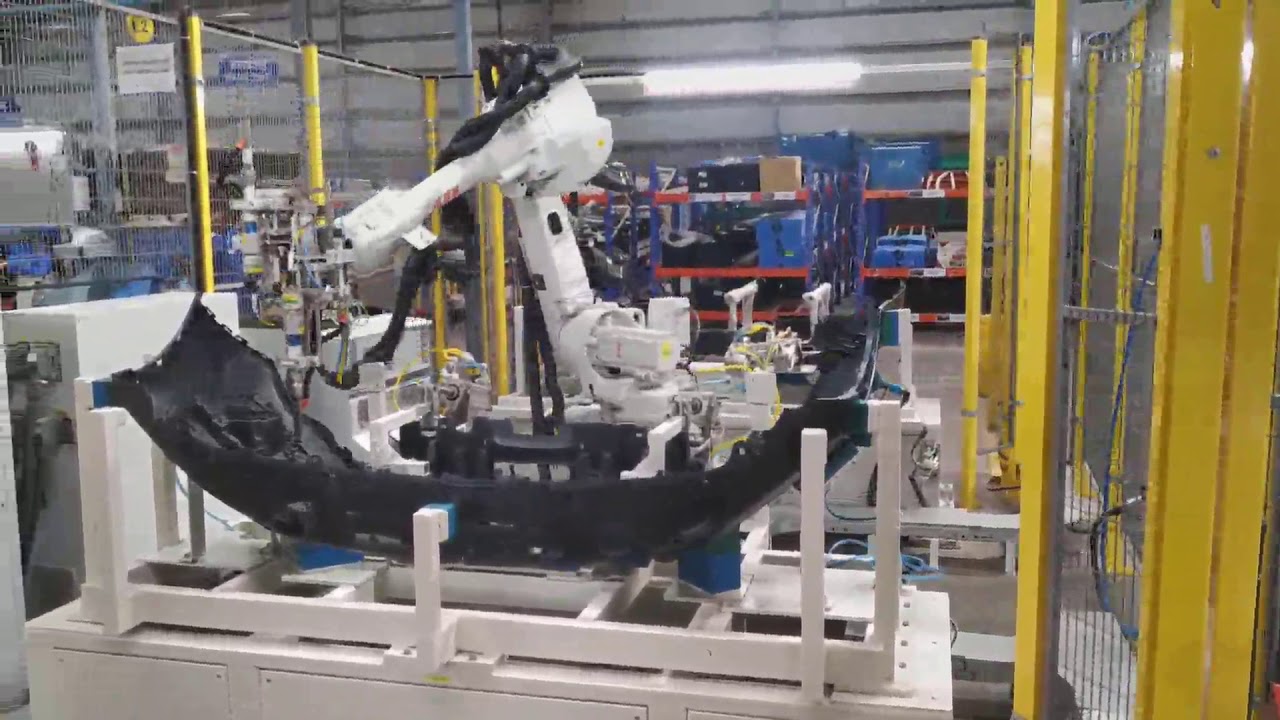 ABB Robot of Ultrasonic welding - YouTube