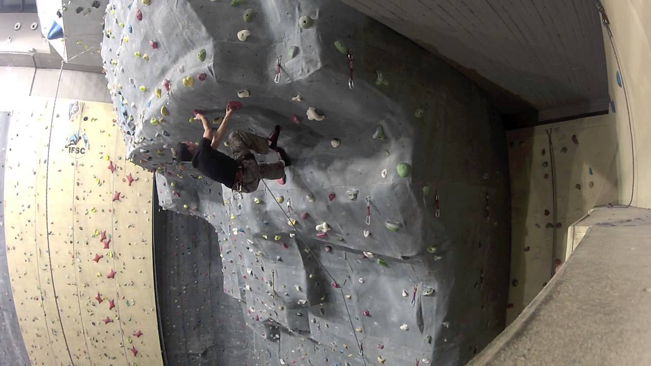 Climbing - failed attempts at Climbat Amman (6b+) - YouTube