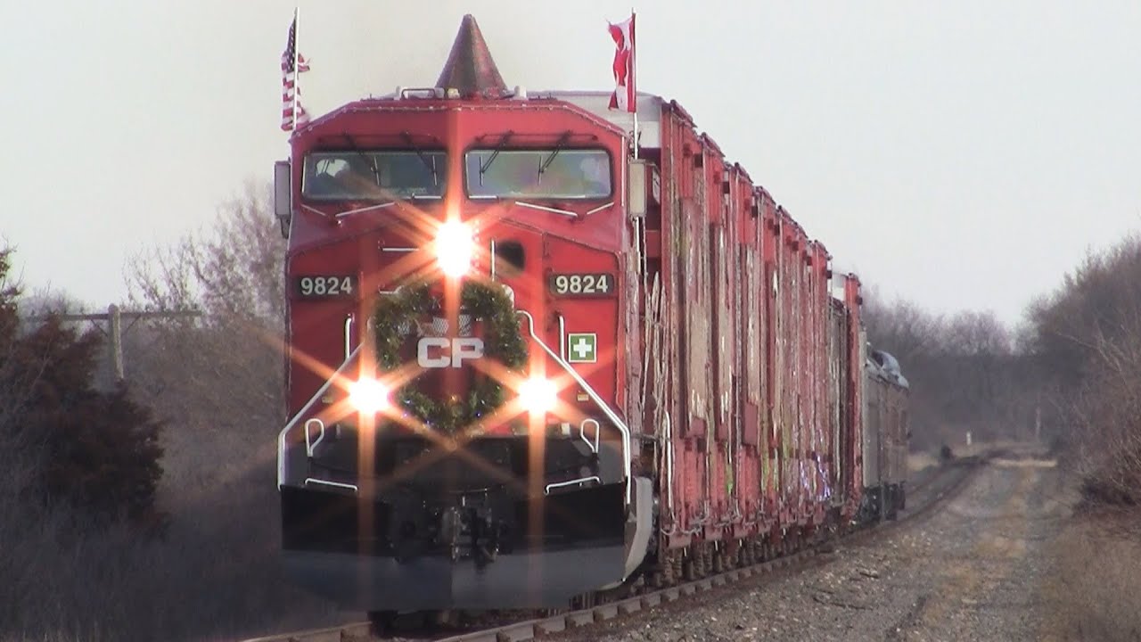 CP 9824 West, The CP Holiday Train at Track Speed on 12-5-2012 - YouTube