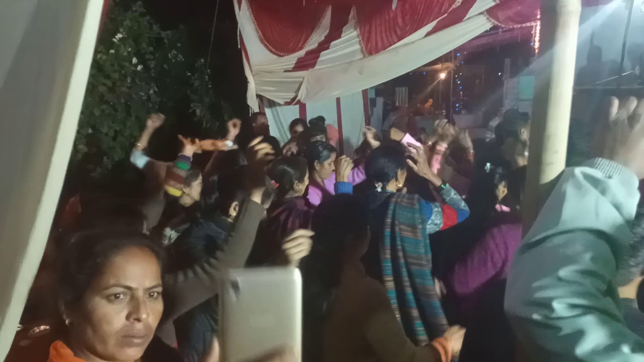 Uttrakhandi dance - YouTube