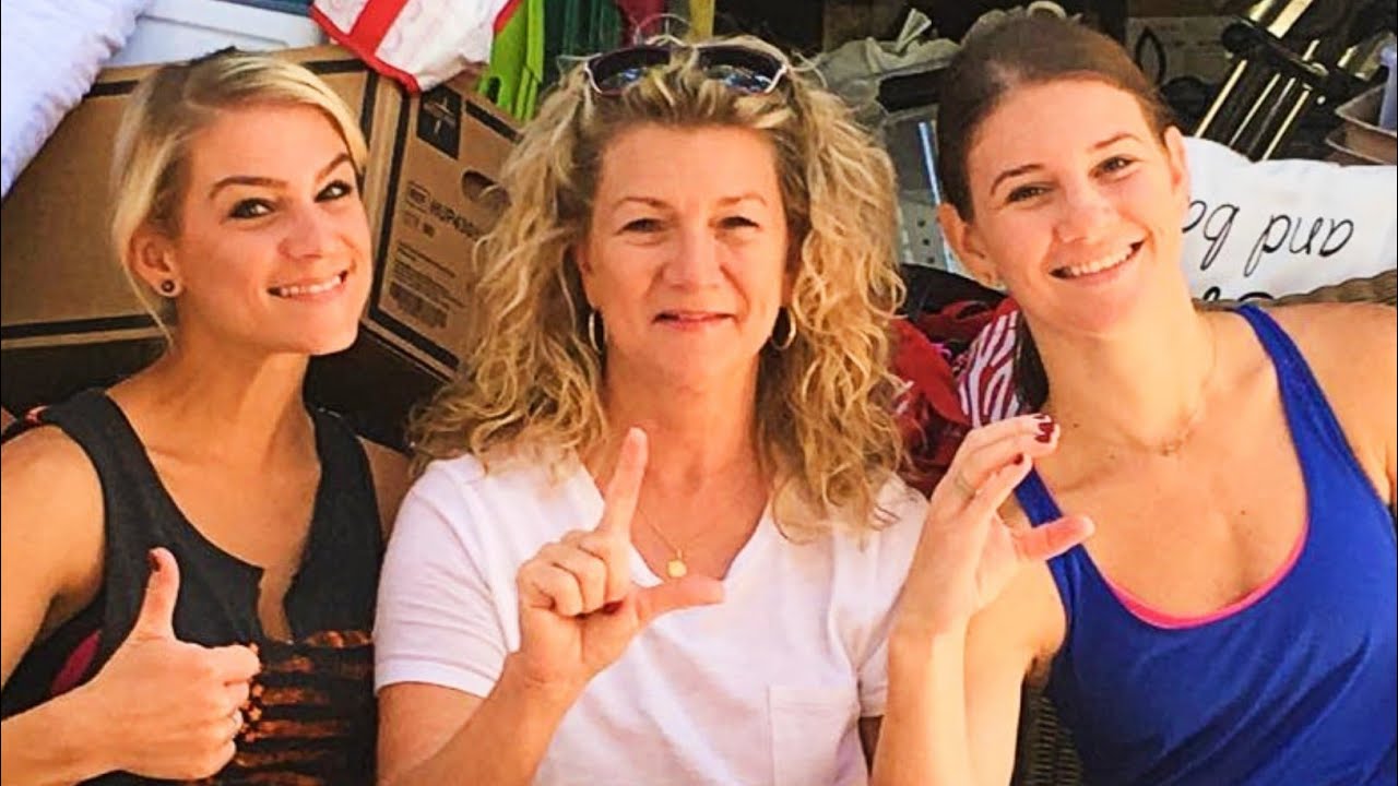 OutDaughtered Update: Where Is Michelle ‘MiMi’ Theriot Now? - YouTube