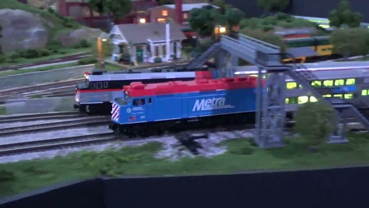N Scale Metra Drag Race - YouTube