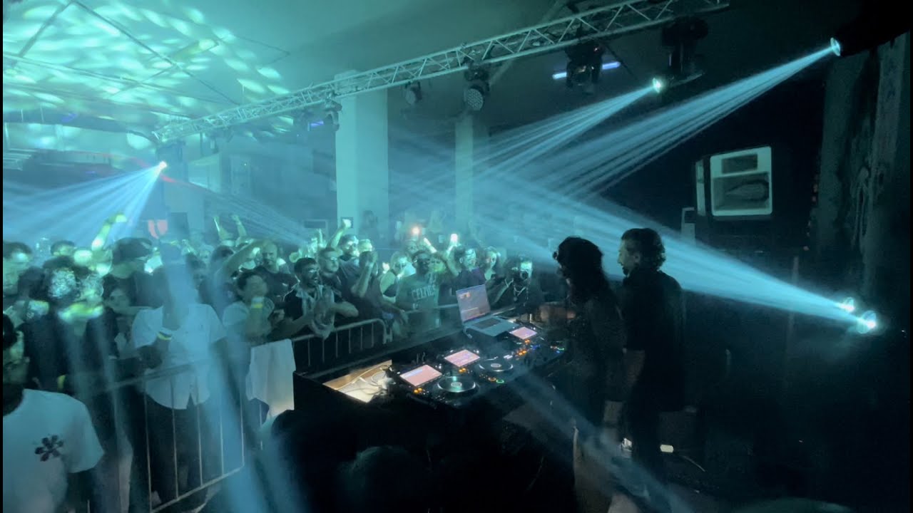 SU SANNA b2b Kade B @ OCTOMAD P7 Arena [LIVE Melodic Techno] - YouTube