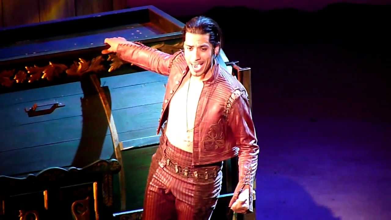 Roman van der Werff - Hoop - Zorro - YouTube