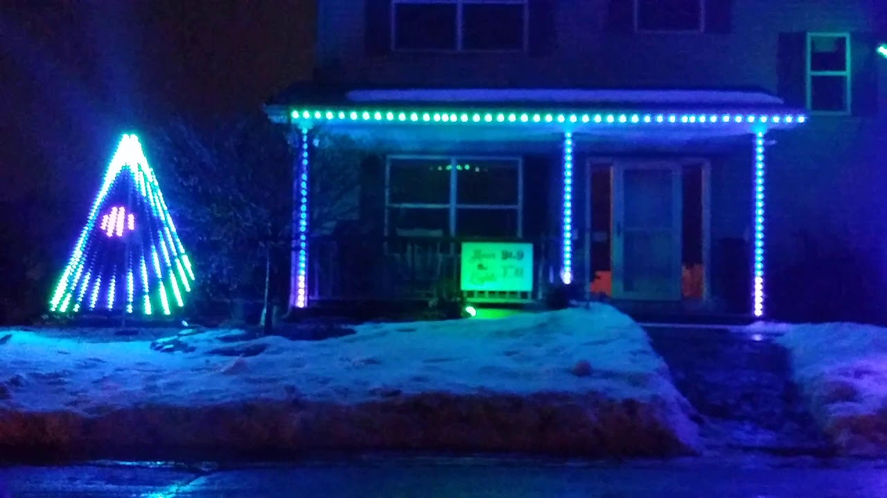 Grinch Orig Christmas Light display - YouTube