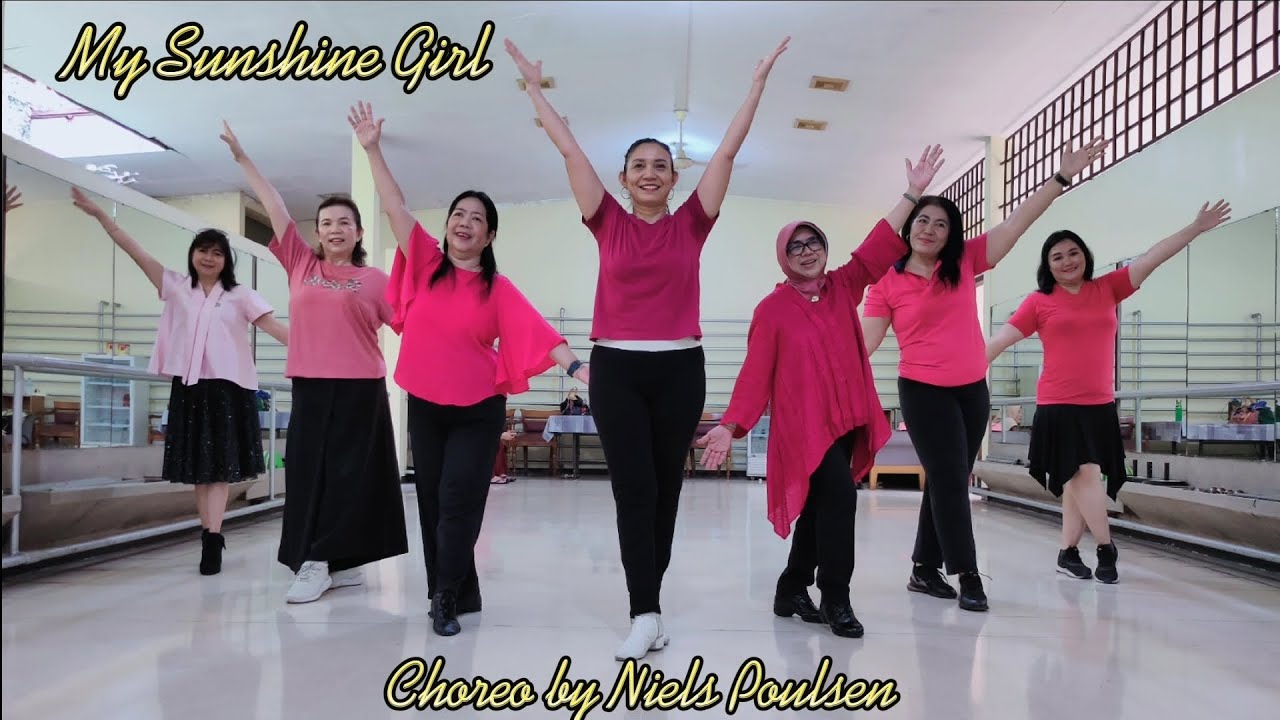 My Sunshine Girl Line Dance - YouTube
