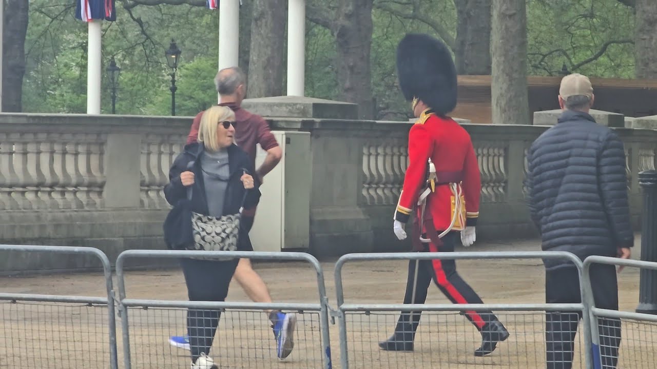 Out Of Nowhere A Lone Guard Appeared - YouTube