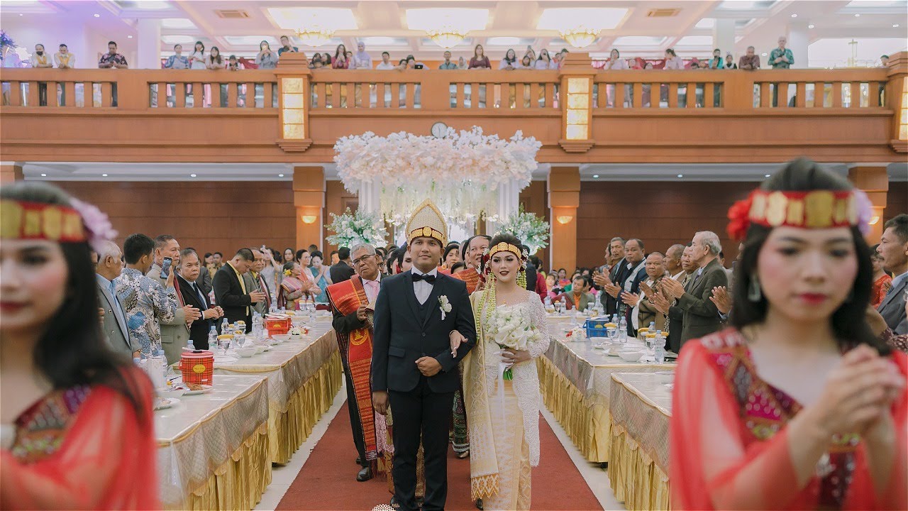 Video Liputan Adat Wedding David & Irene 1 - YouTube