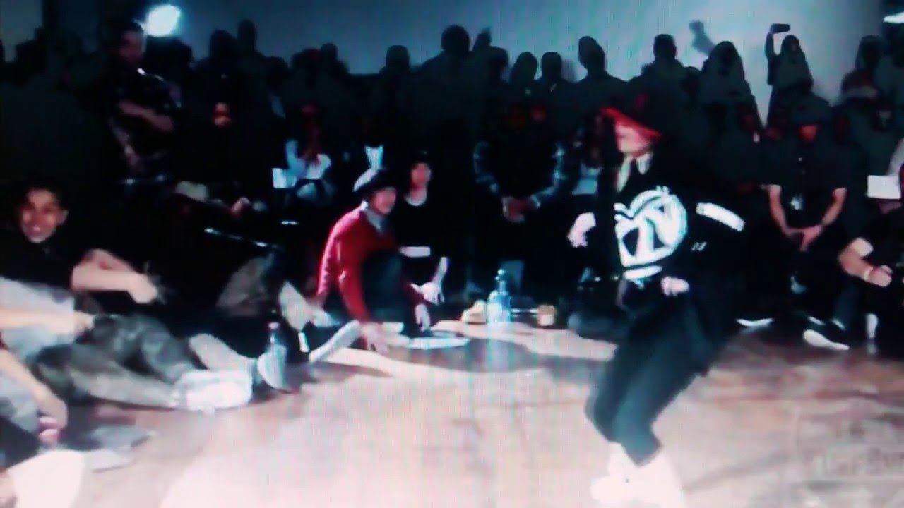 A verdadeira Historia de sarah phoenix Lil mini fans - YouTube