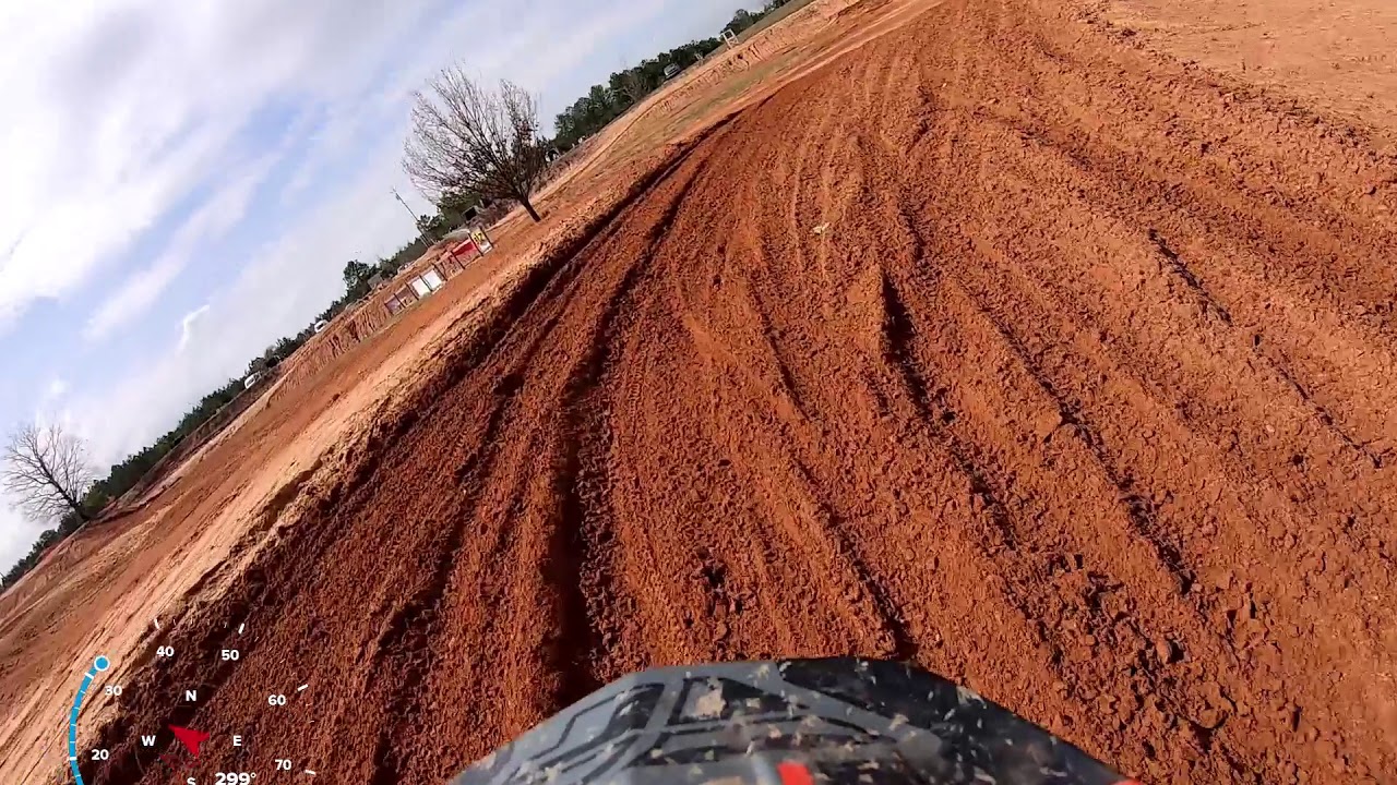 250 2 stroke shredding Monster Mountain MX - YouTube