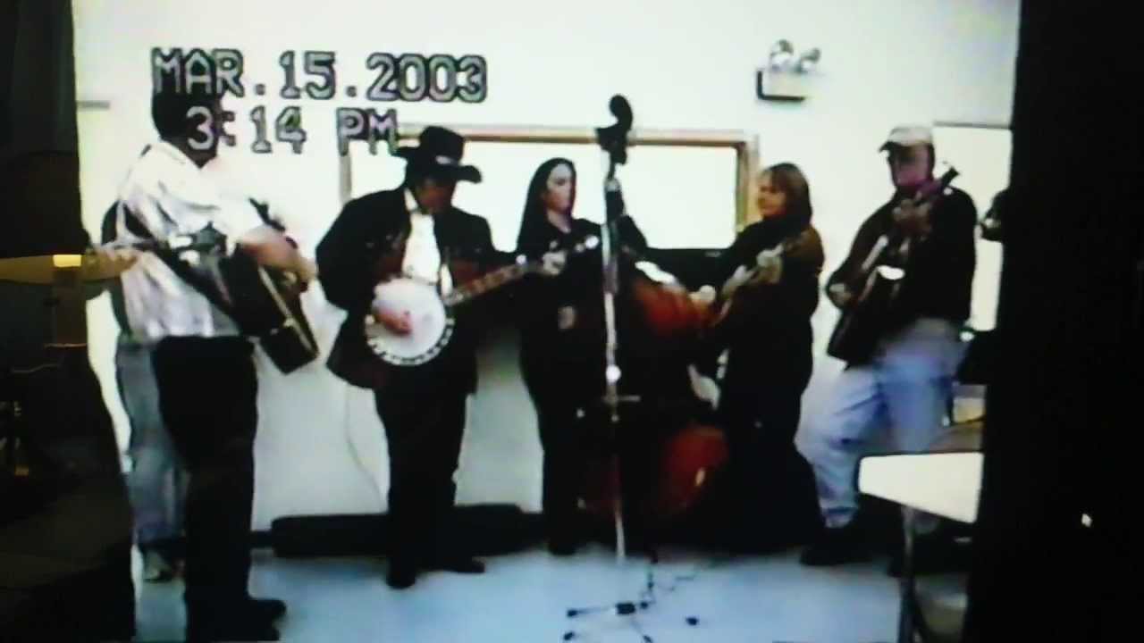 Wildcat Mountain Music # 729 (Deitz Family) 2013 - YouTube