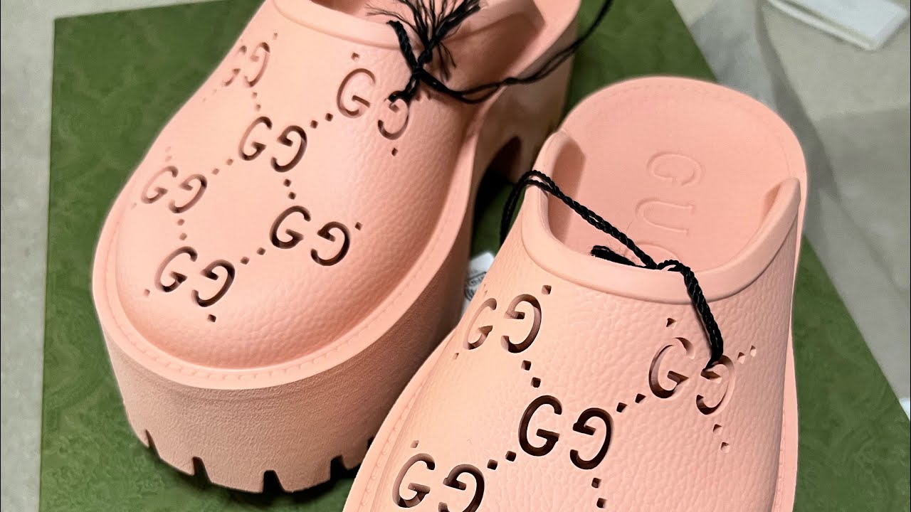 GUCCI GG rubber clogs - YouTube