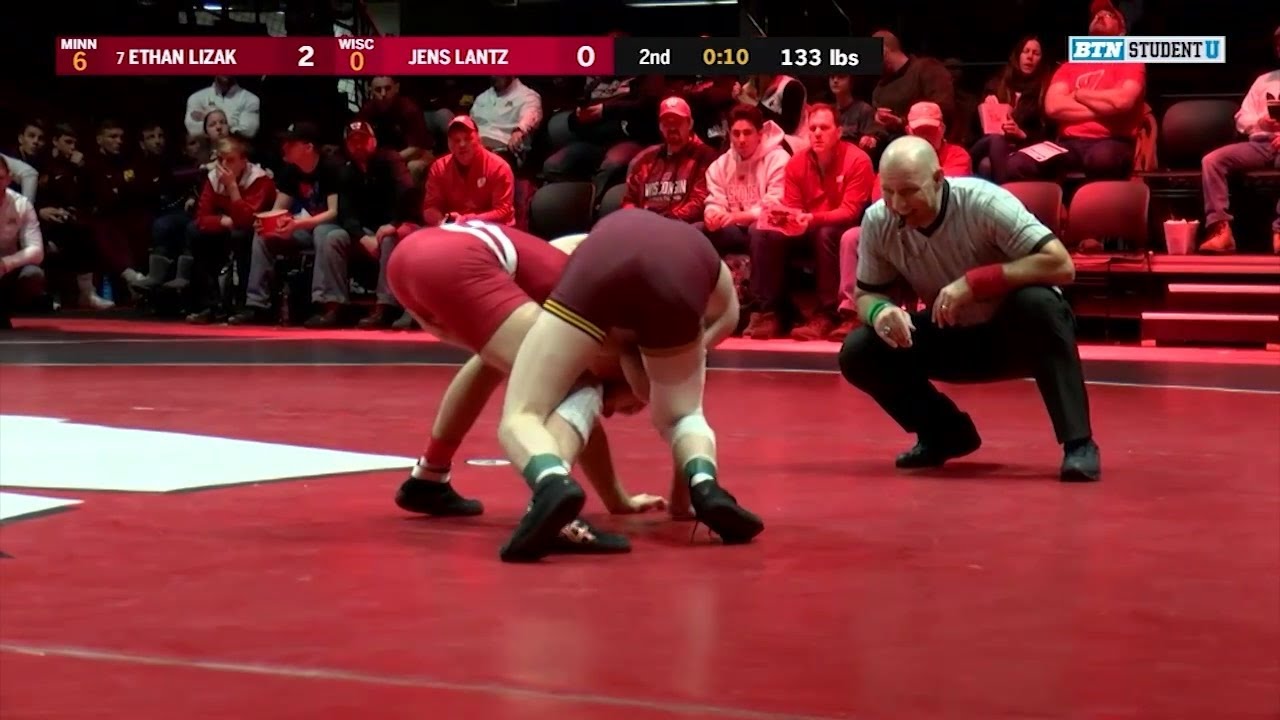 133 LBs: #7 Ethan Lizak (Minnesota) vs. Jens Lantz (WIsconsin) | Big ...