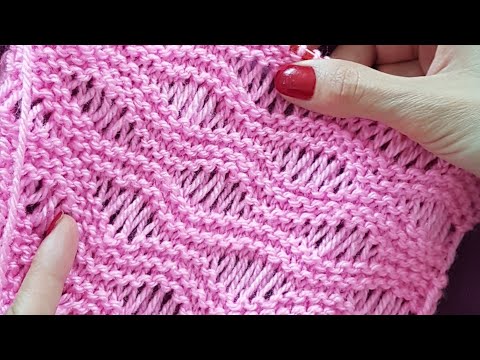 Dalgalı Erişte Örgü / Knitted Wavy Scarf