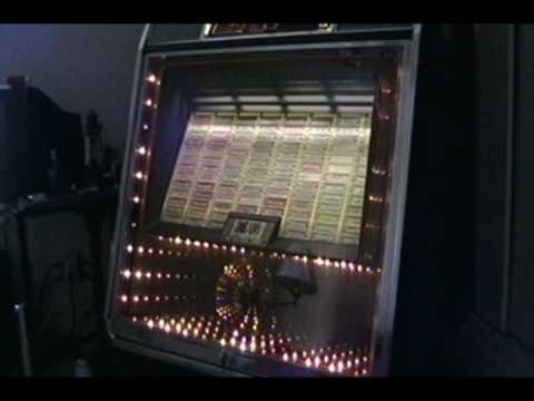 Phantom 309 Test Rowe AMI r-85 Jukebox - YouTube