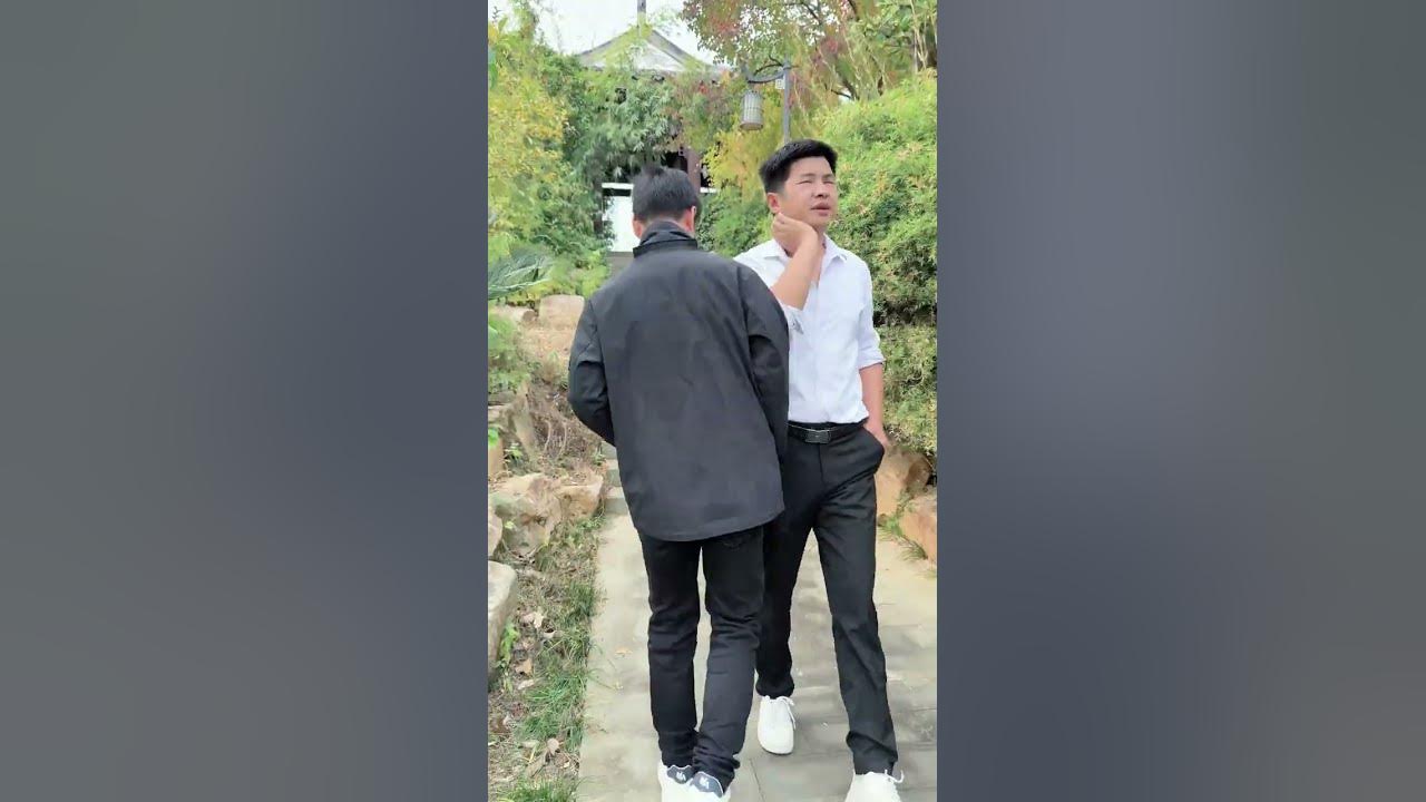 I went to the park for a walk today and didn't expect to encounter such a thing. I don't know if ...