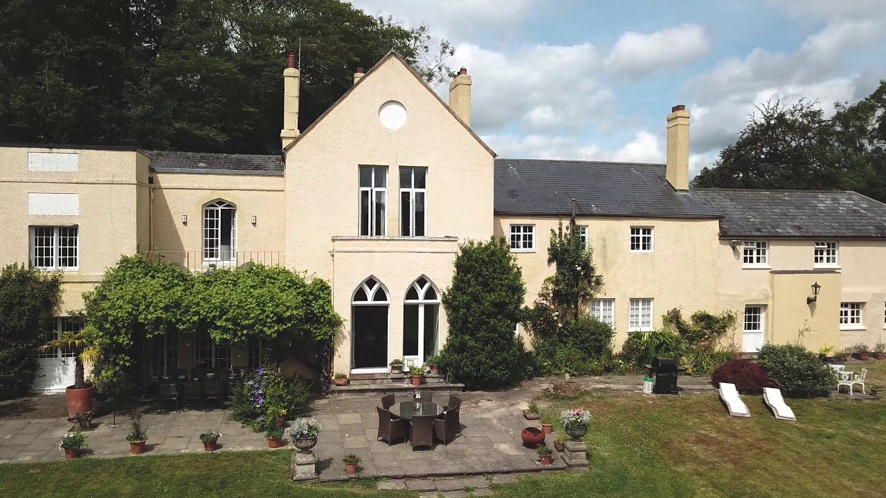Colleton Hall by Drone | Devon | Britain & Ireland | Oliver's Travels ...