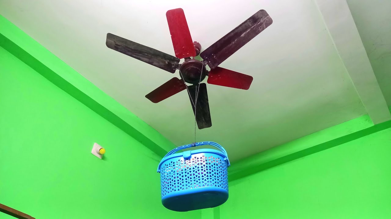 Six-blade ceiling fan spinning under the clothes box || LxWxH 55 inches ...
