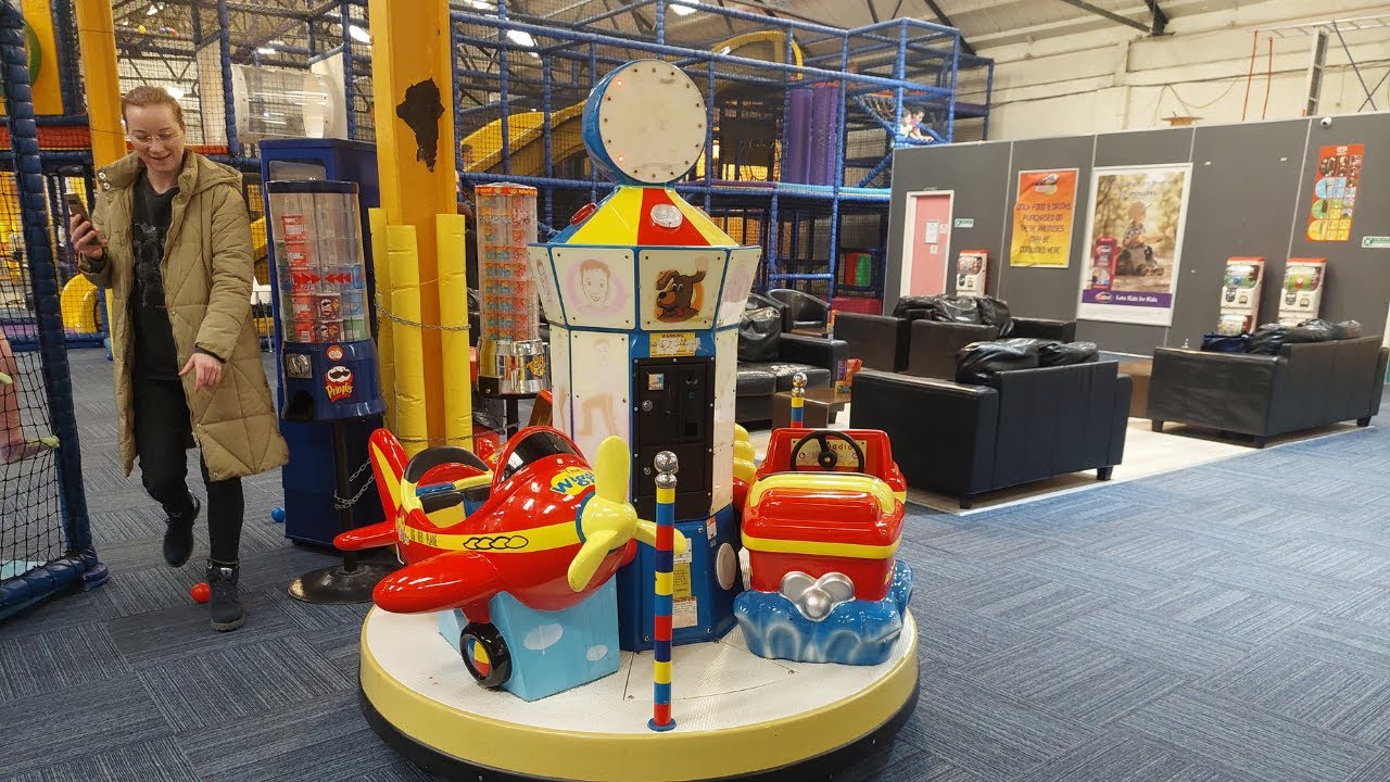 2000s Ride On Entertainment Wiggles Carousel Kiddie Ride (Rare) (Mute ...