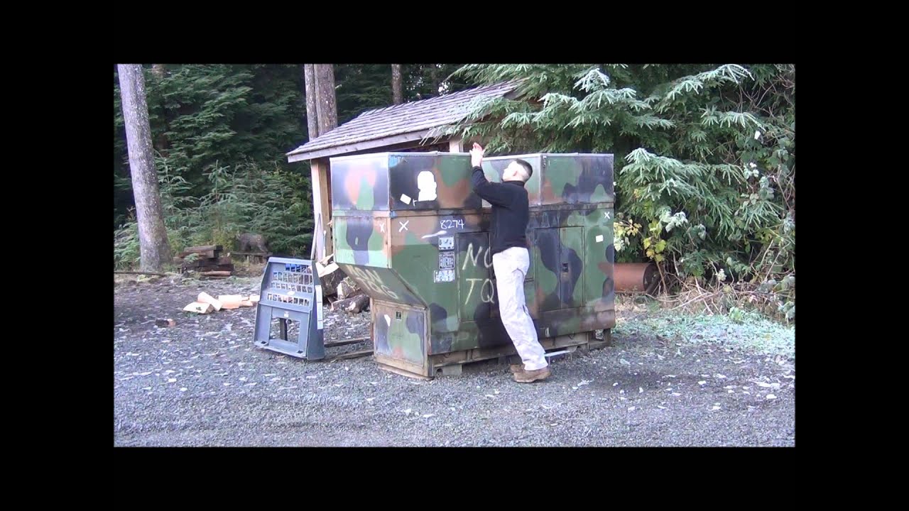 Cold start of an MEP-004a 15kW diesel generator - YouTube
