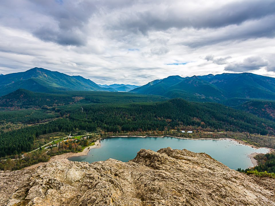 Hiking/Exploring (Episode 2: Rattlesnake Ridge) - YouTube
