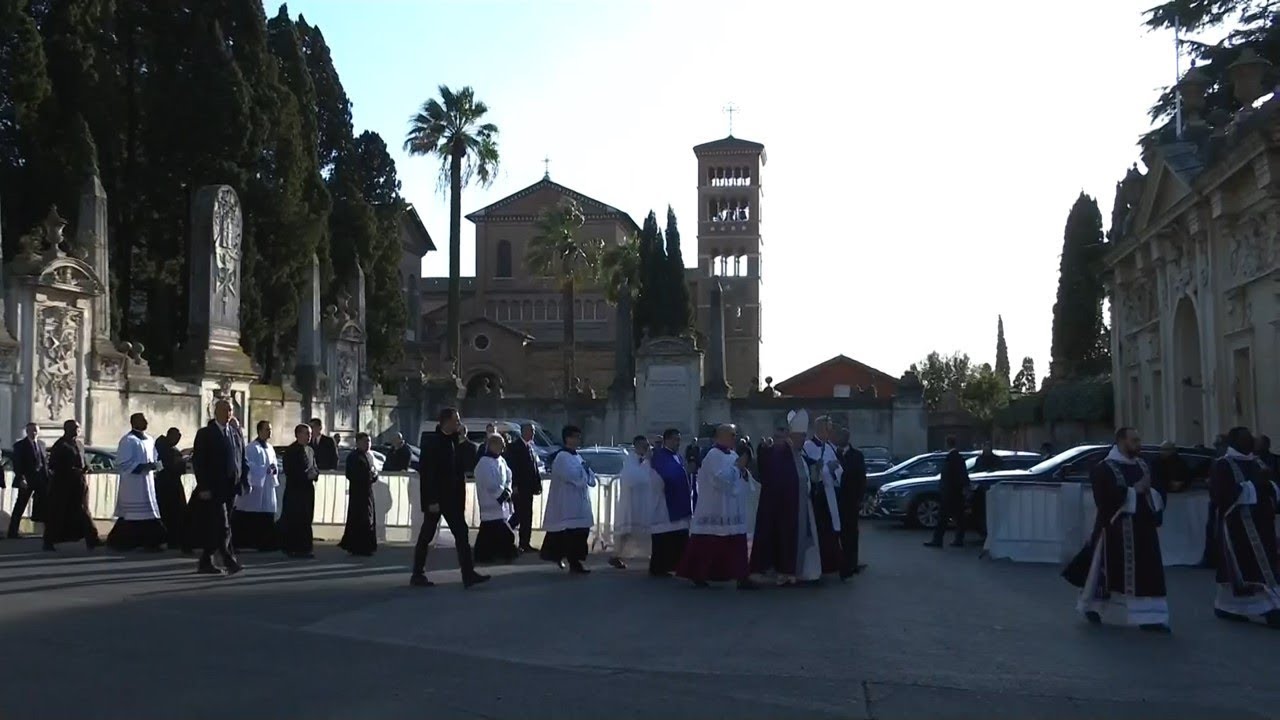 Penitential Procession on Ash Wednesday with Pope Francis 26 February ...
