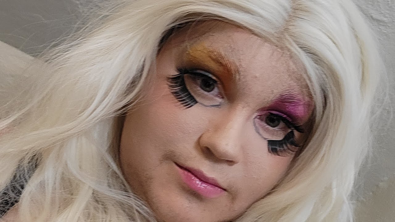 Getting Into Drag (mostly unedited) :D I GOT A WIG! - YouTube