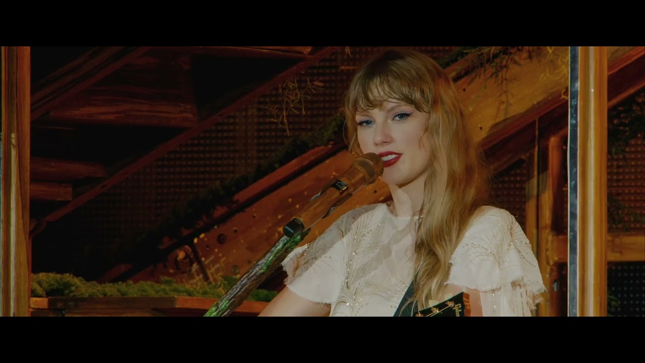 Taylor Swift - Betty Interlude｜LIVE The Eras Tour - YouTube
