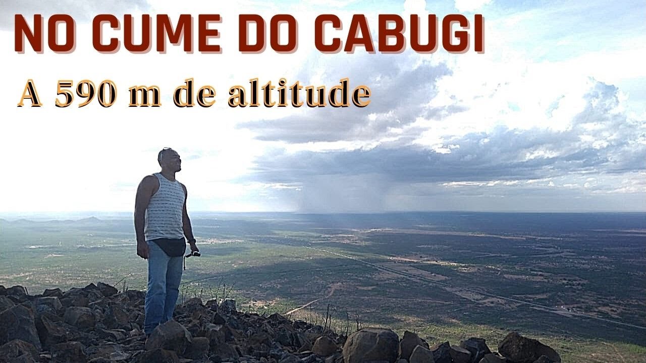 SUBINDO O PICO DO CABUGI - YouTube