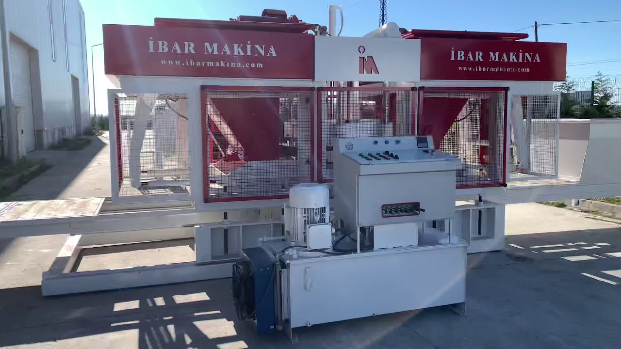 CBM 25-2 Concrete Block and Pave stone machine - YouTube