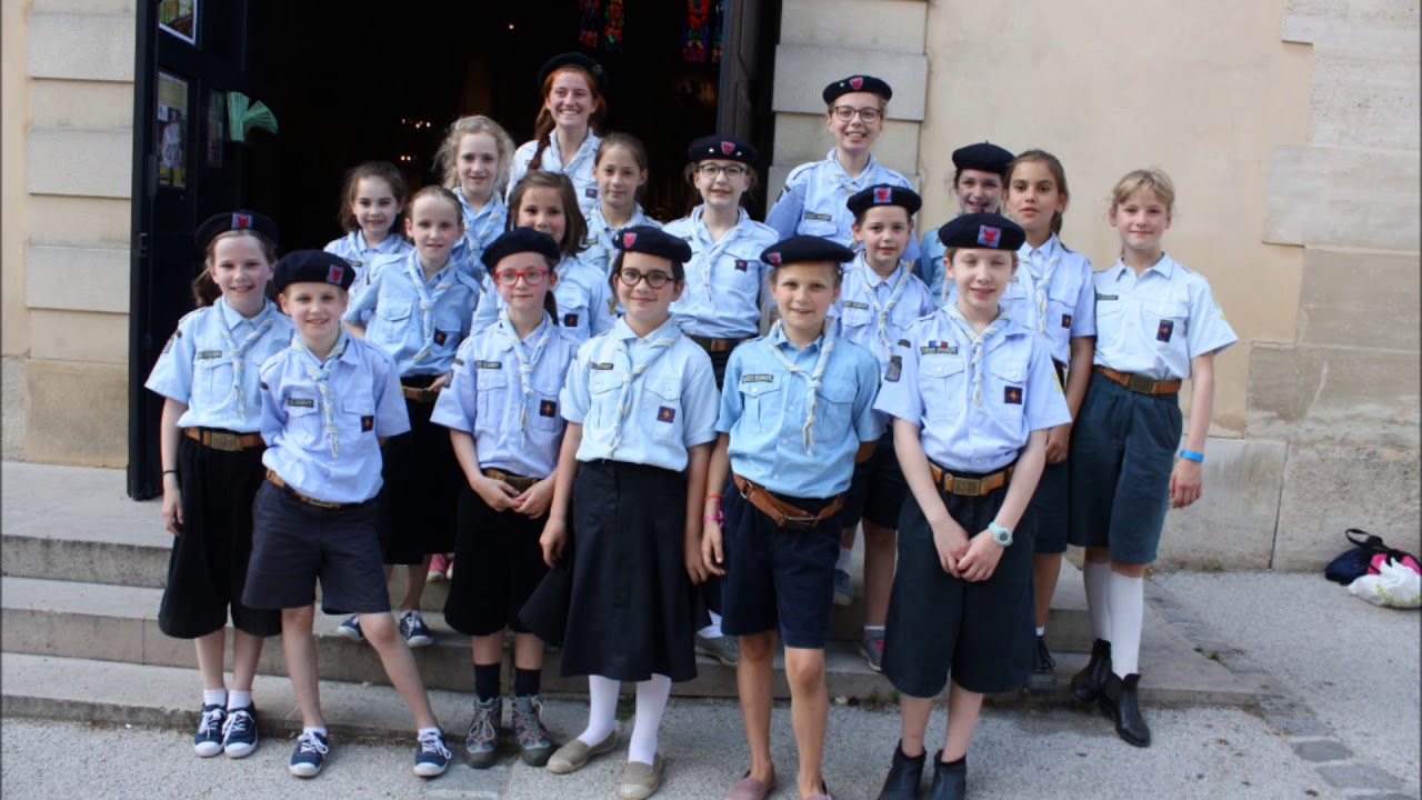 Scoutisme à NDA : les scouts et guides présentent leurs activités - YouTube