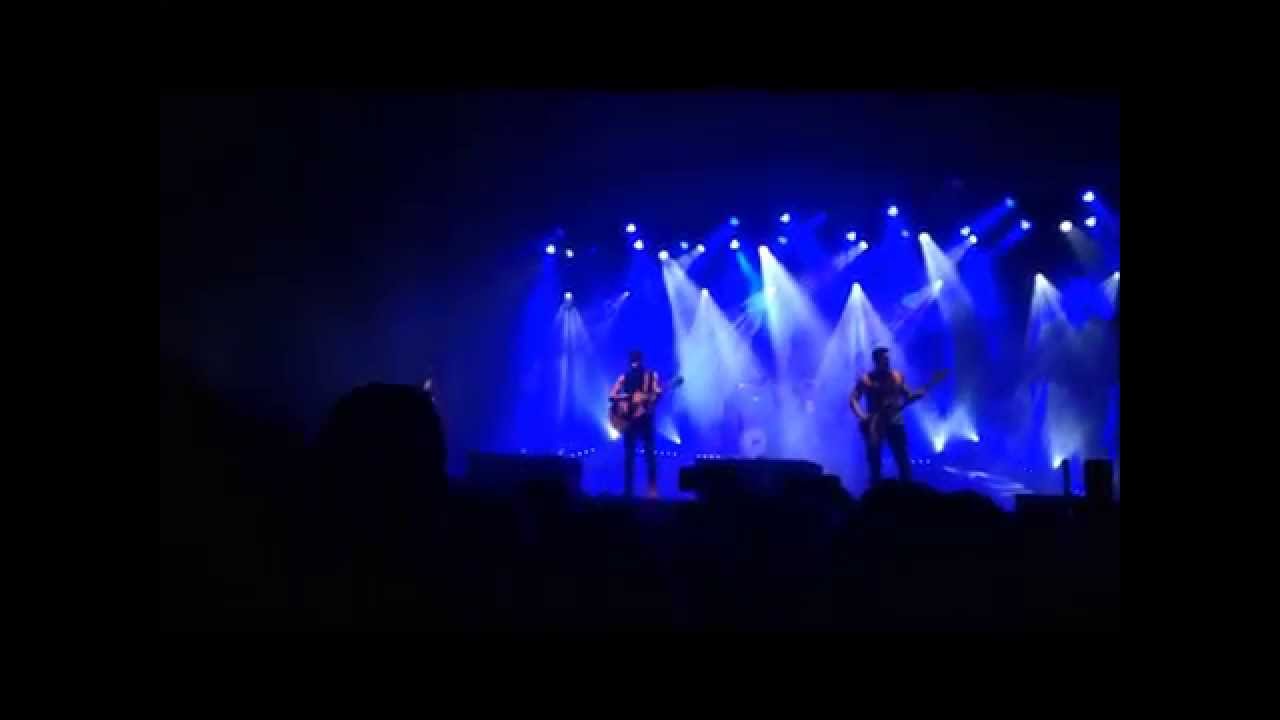 All Time Low.Chicago May 15, 2015 Aragon Ballroom - YouTube