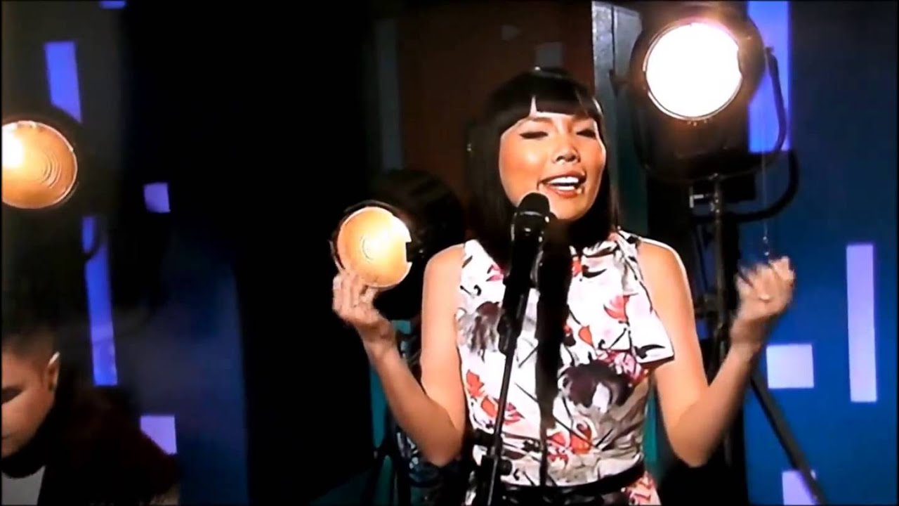 Dami Im - WB Kids Sunday on GO! 14/09/14 Part 2 (Gladiator) - YouTube