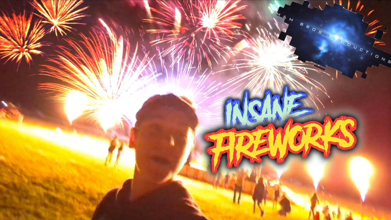 INSANE FIREWORK SHOW!! **EXPLOSIONS** - YouTube