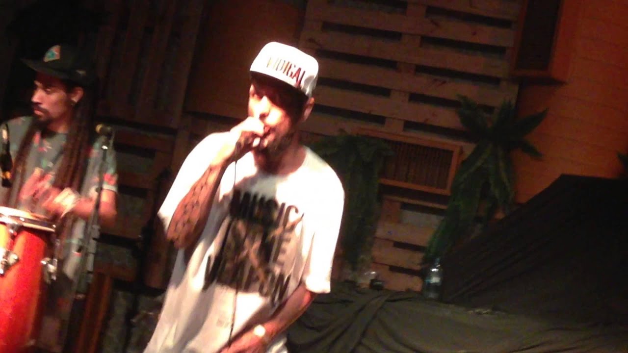 Dub Ataque - Lapa Sound System - Paiol 08 - Rio de Janeiro/RJ (Set/15 ...