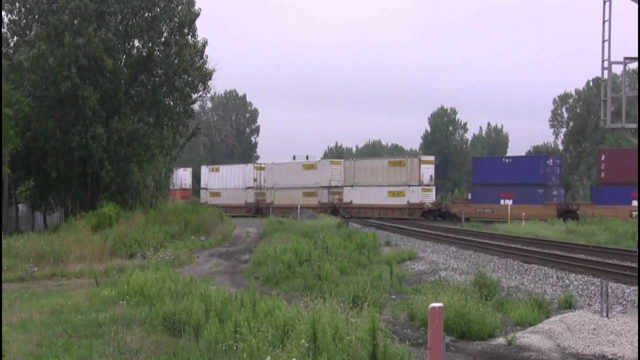 CSX Intermodal at State Line - Hammond, IN - YouTube