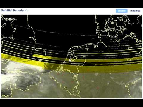 Strange anomaly on weather radar - YouTube