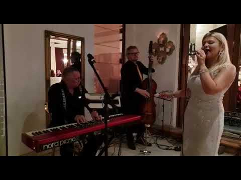 Julia Frantz Jazz Trio - YouTube