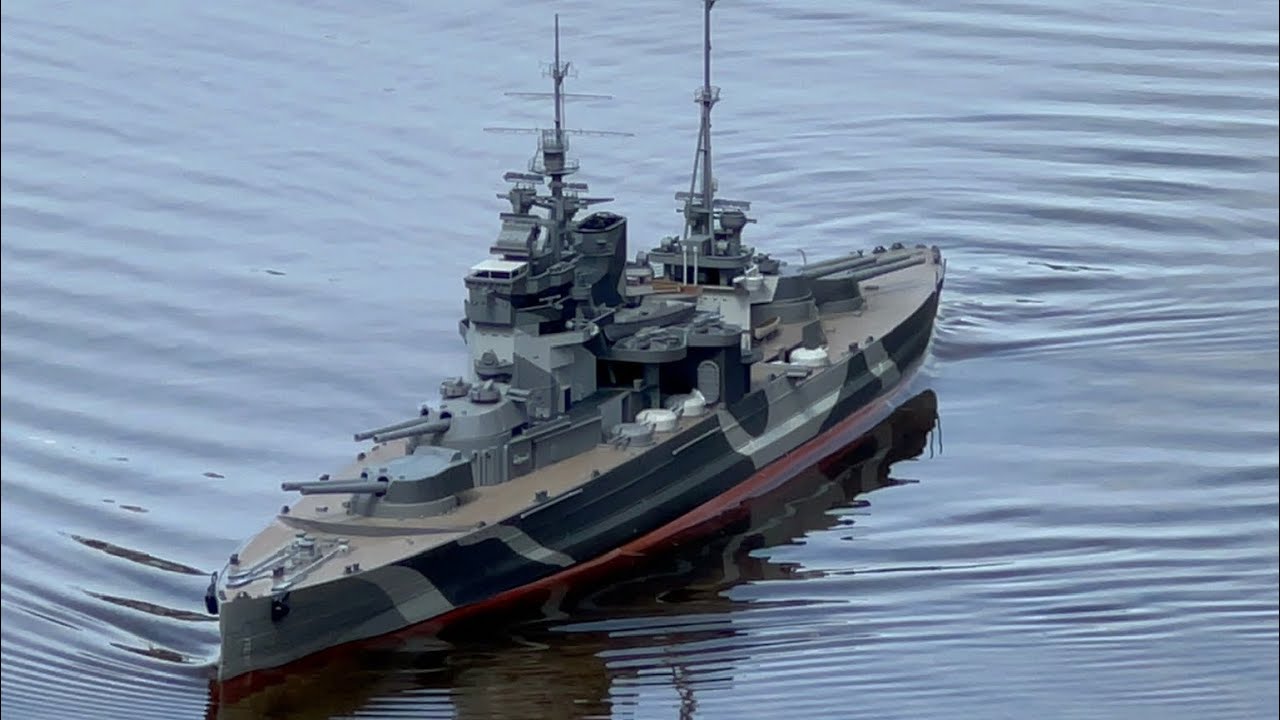 HMS Queen Elizabeth 1943 RC 1/350 scale model. Part 3.1 - YouTube