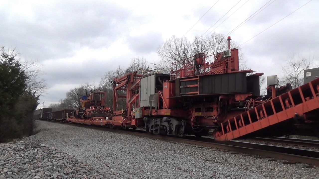 NS 7717 (GE ES40DC) leads NS V17 - YouTube