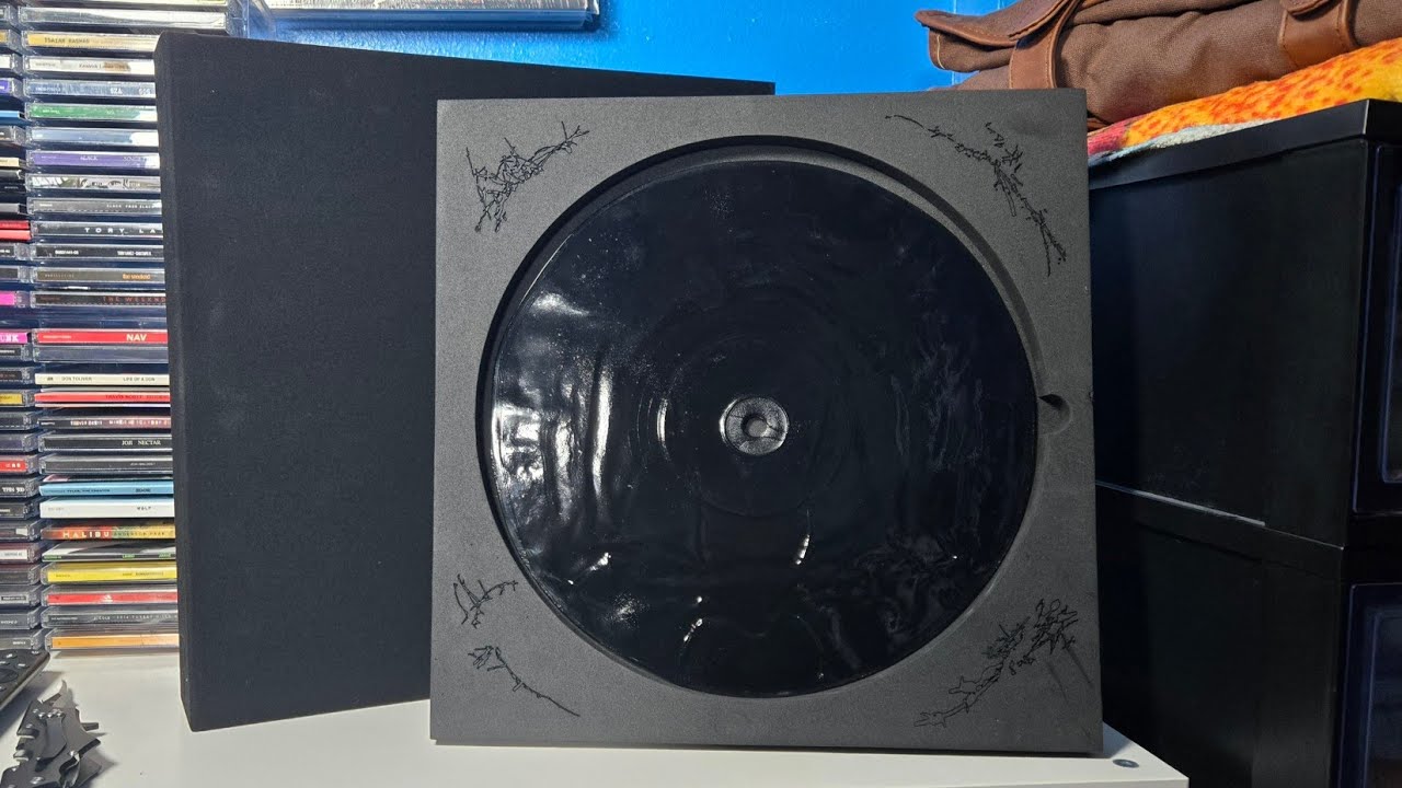 Travis Scott - Utopia Special Edition Vinyl Unboxing (Melted Vinyl ...