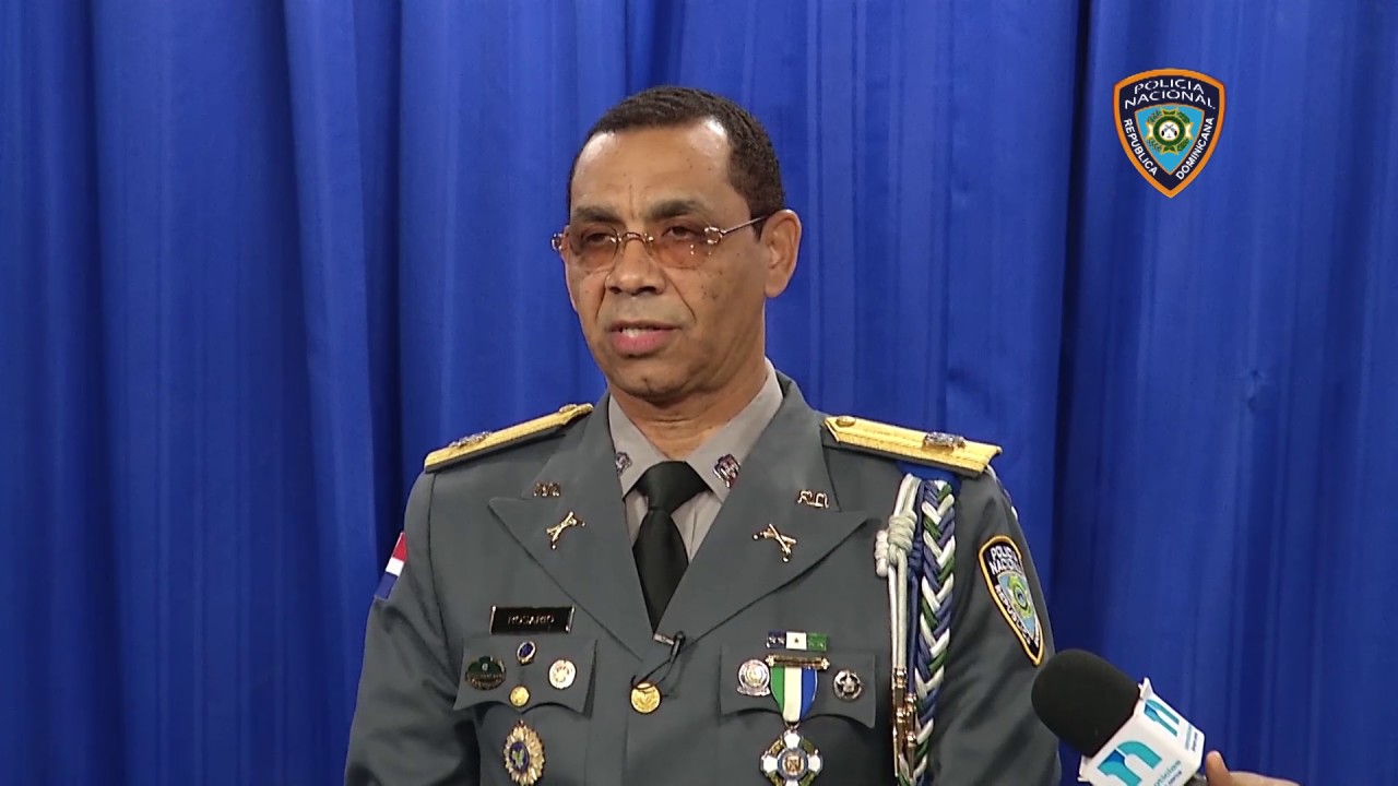 Rueda de Prensa donde se confirma que es Percival Matos joven abatido ...