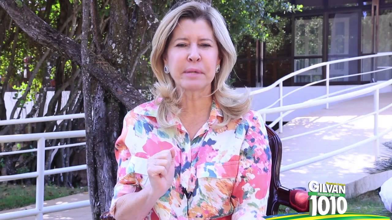 MIRANDA CASTRO FAZ UM PEDIDO ESPECIAL AOS SEUS IRMÃOS DE FÉ - YouTube