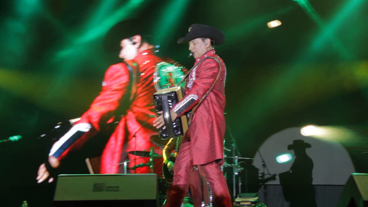 Grupo Exterminador "Las Monjitas" Fenaza 2017 - YouTube