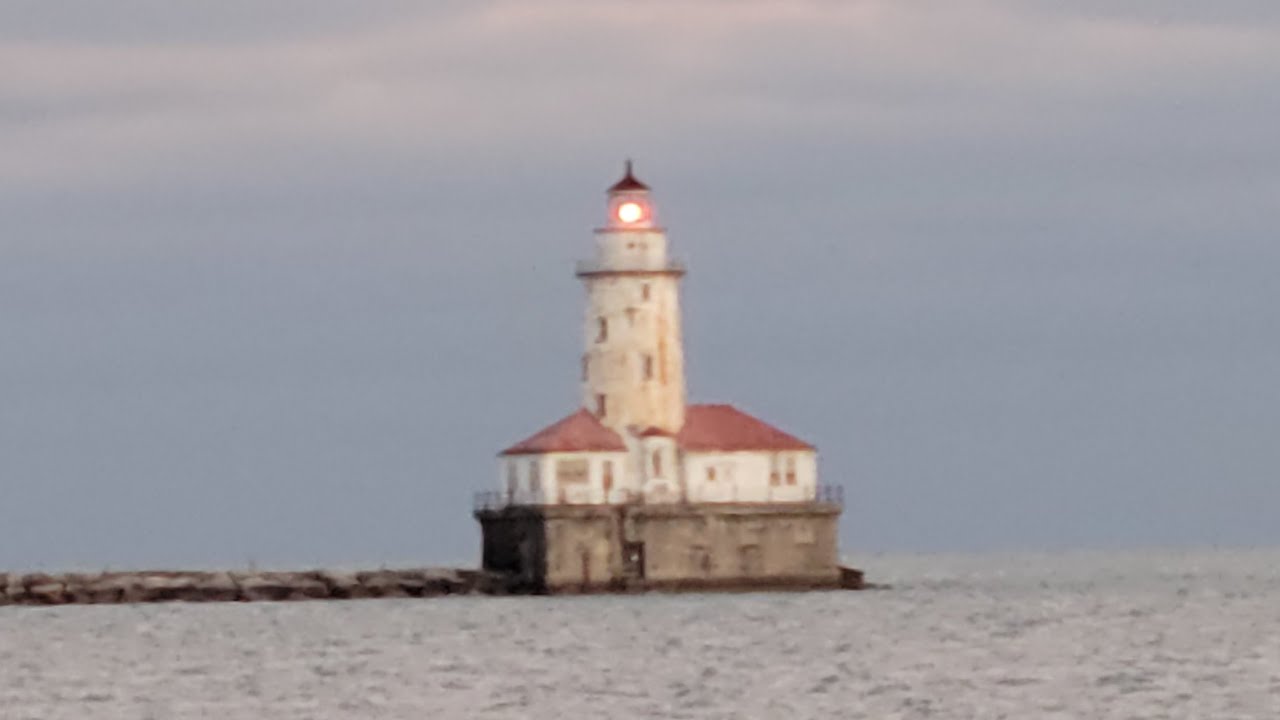 Chicago Harbor Lighthouse Navy Pier Chicago, IL 11-22-23 - YouTube