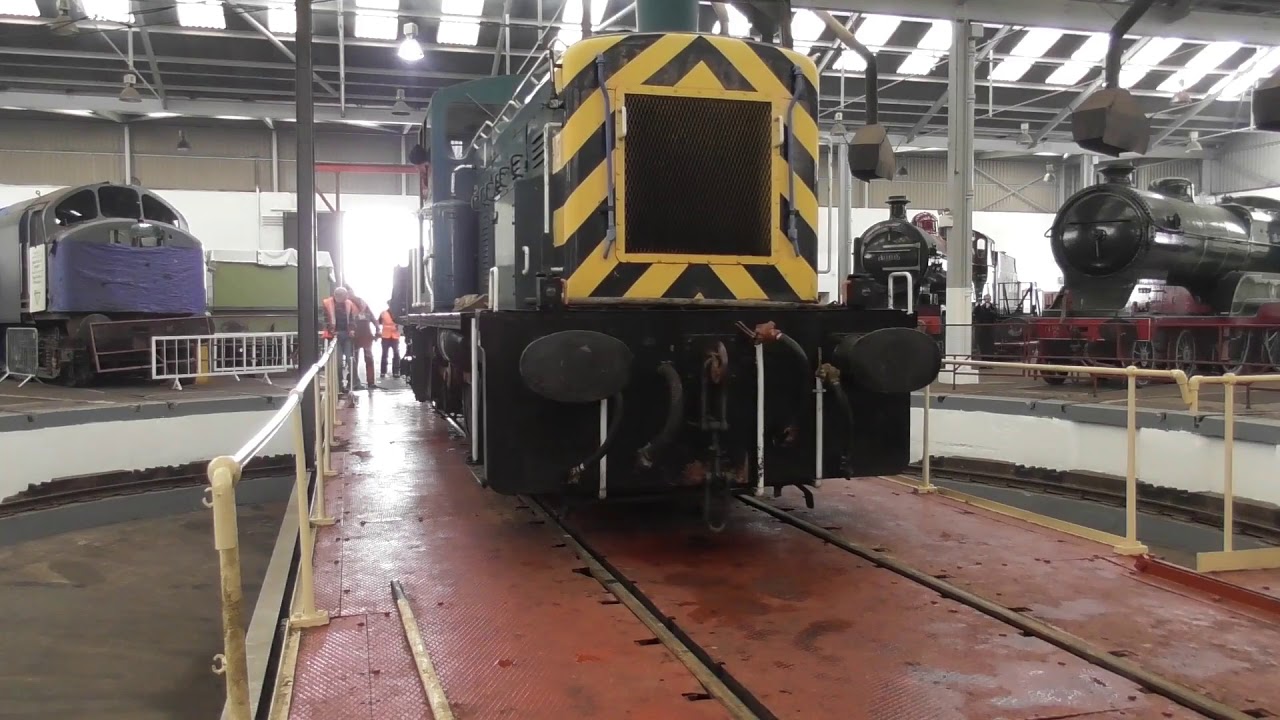 BARROW HILL ROUNDHOUSE CENTRE 11-03-2018 - YouTube