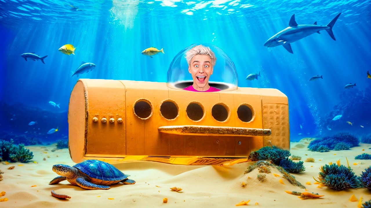 UNDERWATER BOX FORT CHALLENGE ! - YouTube