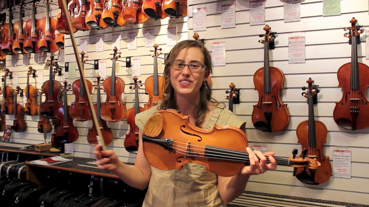 Frank Daniels Violin at Amro Music - YouTube