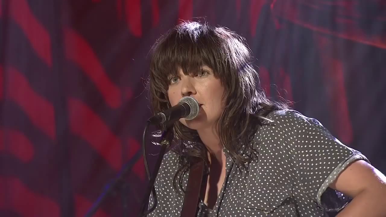 Courtney Barnett - Depreston Live - With Lyrics - YouTube