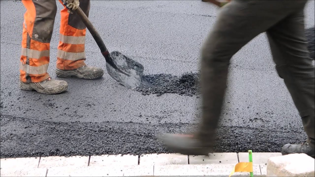 Tief unter dem Teer Tipps und Tricks im Strassenbau - YouTube